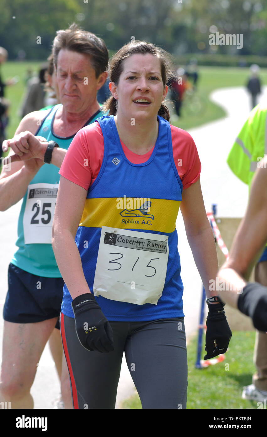 Runner race finished finish hi-res stock photography and images - Alamy