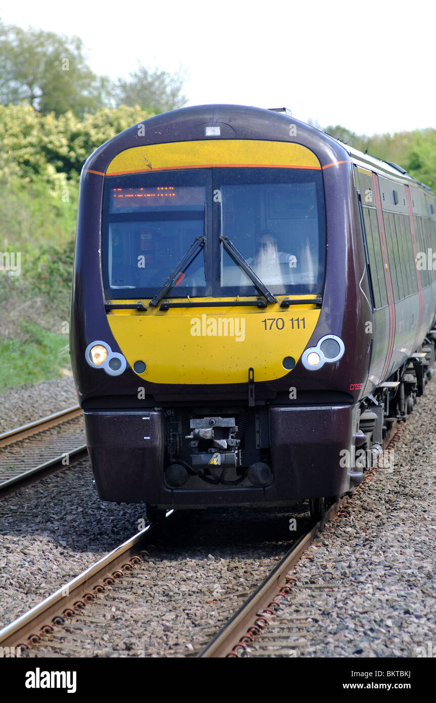 Arriva Cross Country train approaching Hinckley station, Leicestershire ...