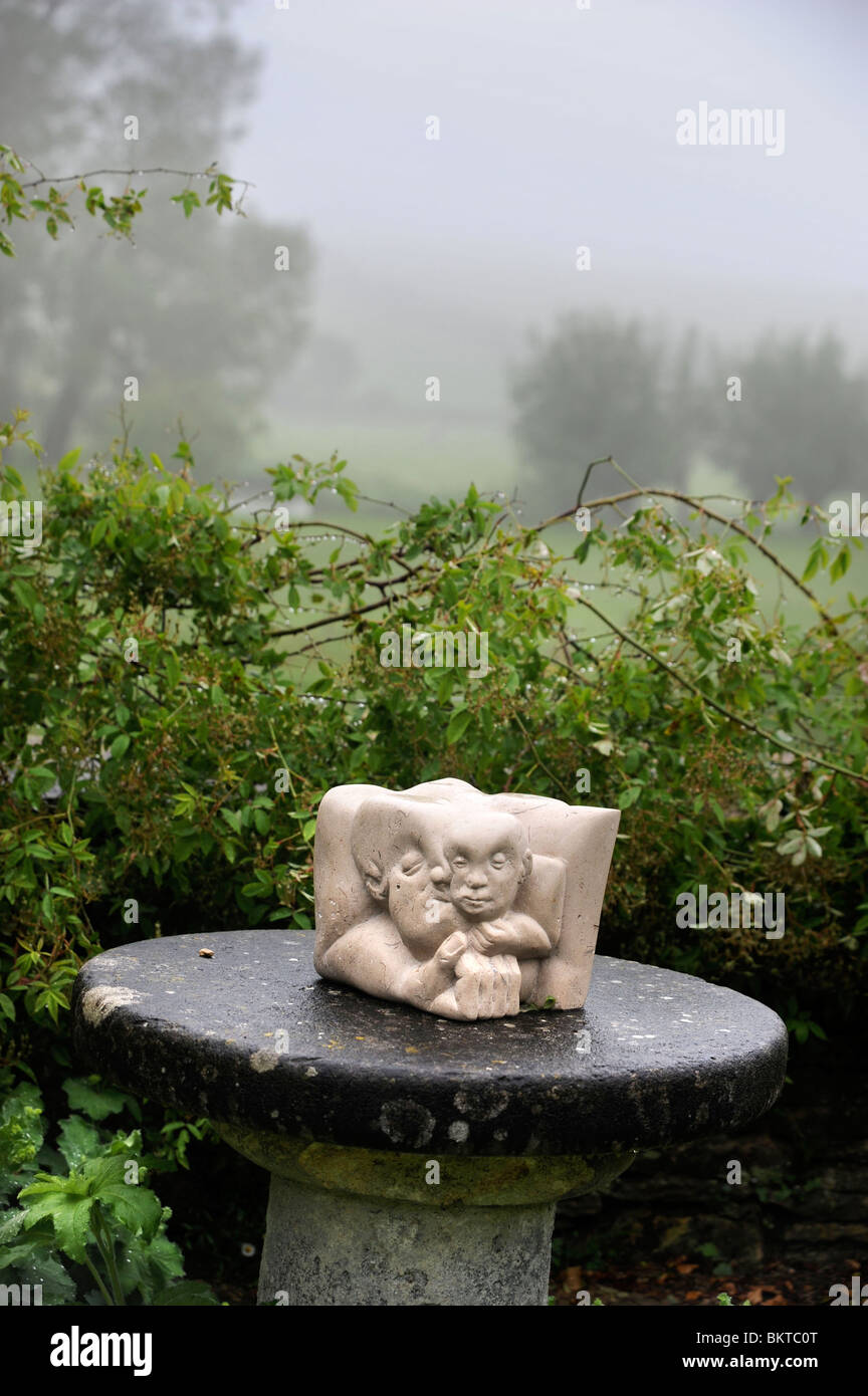 Sculpture exhibition at Asthal Manor near Burford, Oxfordshire May 2008 ...