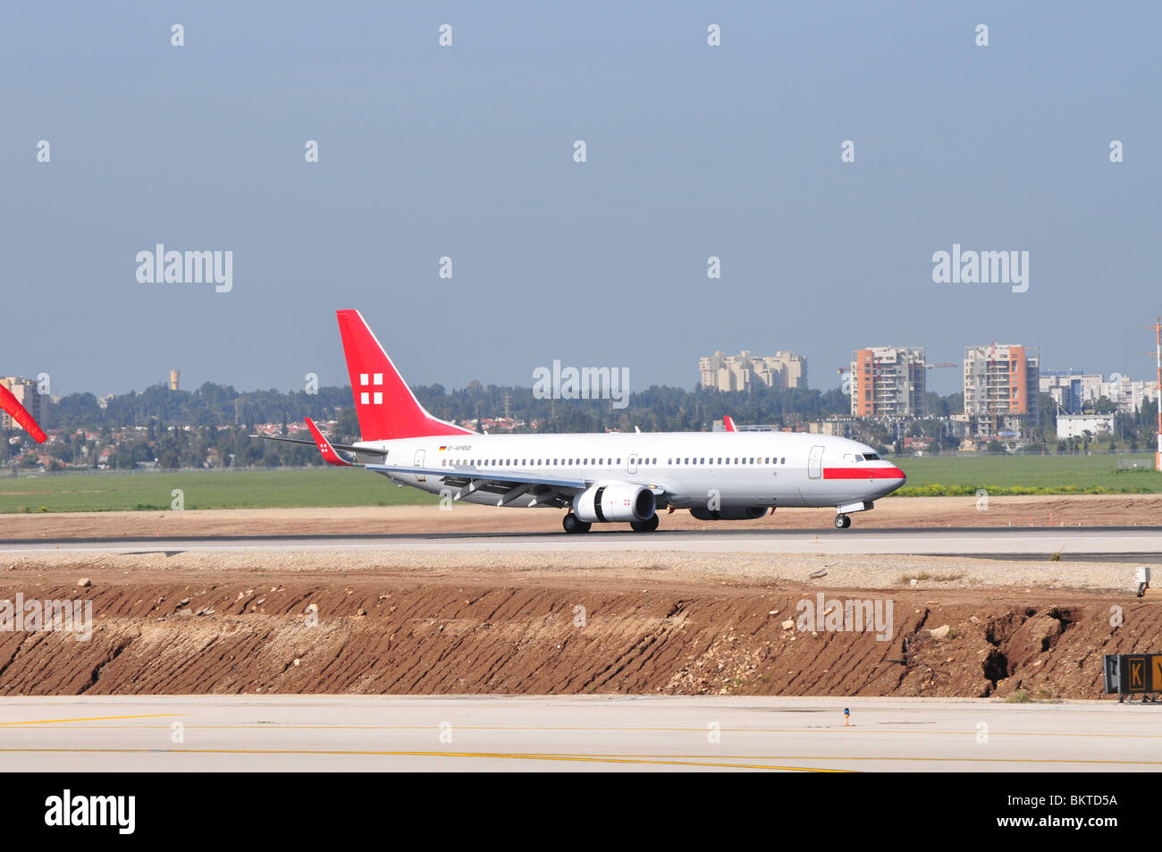 Israel, Ben-Gurion international Airport Passenger Jet landing Stock ...