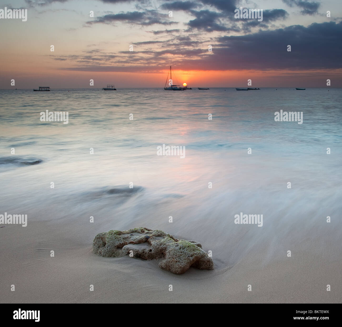 Barbados coast sunset hi-res stock photography and images - Alamy
