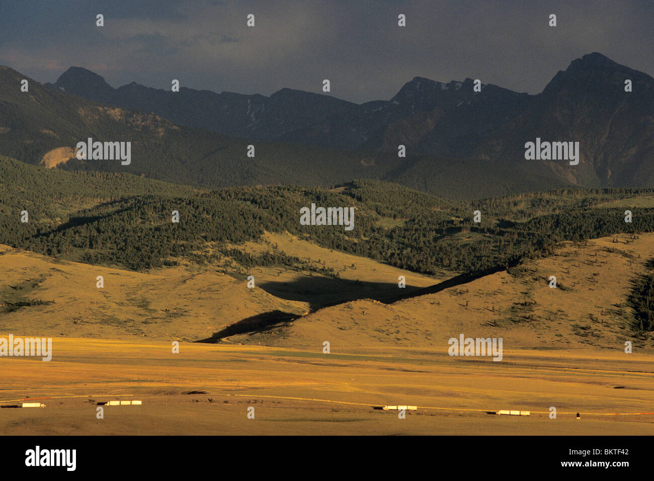 I 90 mountains hi-res stock photography and images - Alamy