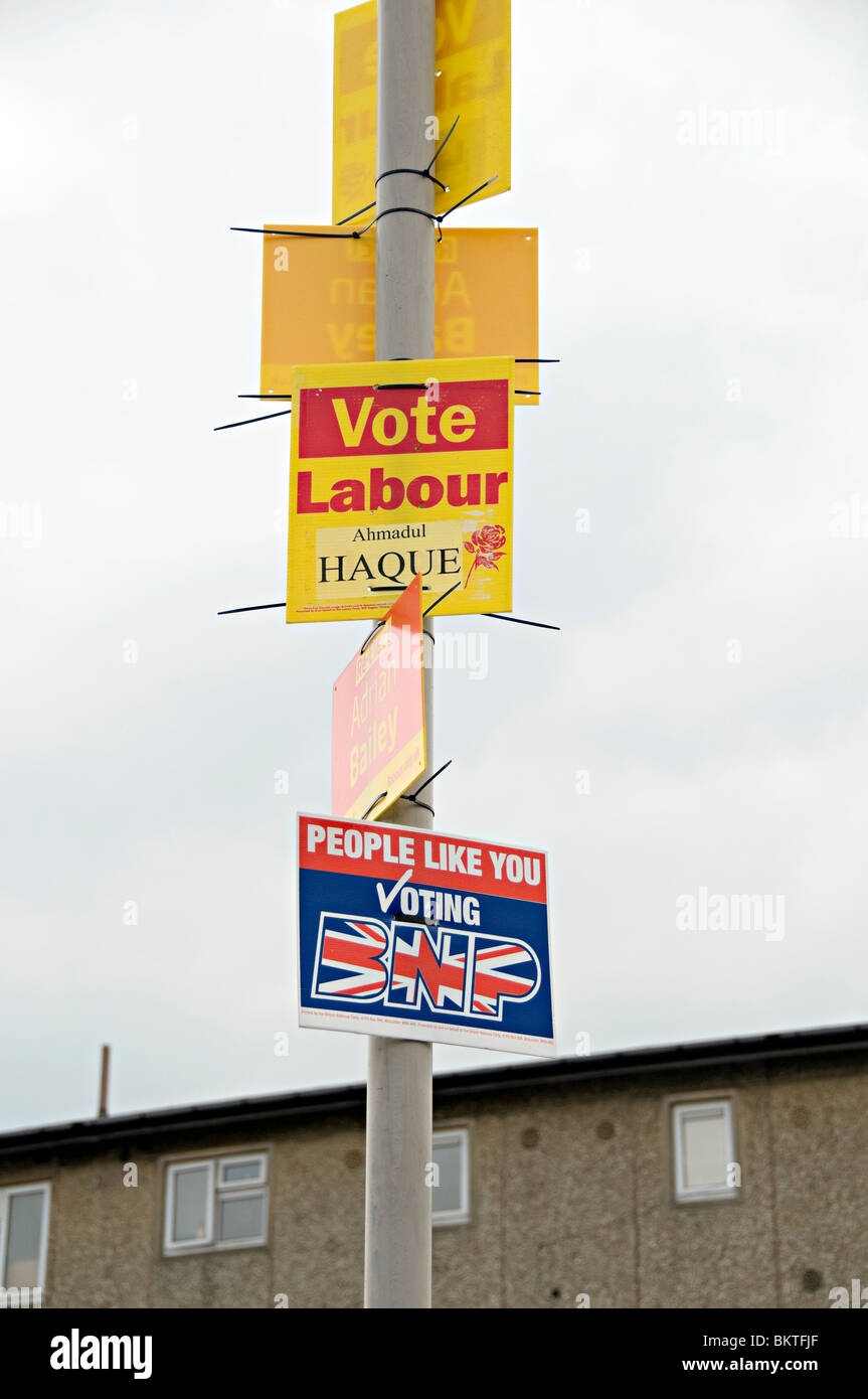 Labour conservative bnp voting signs hi-res stock photography and ...