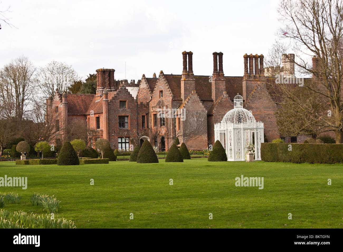 Chenies Manor, Buckinghamshire, England Stock Photo - Alamy