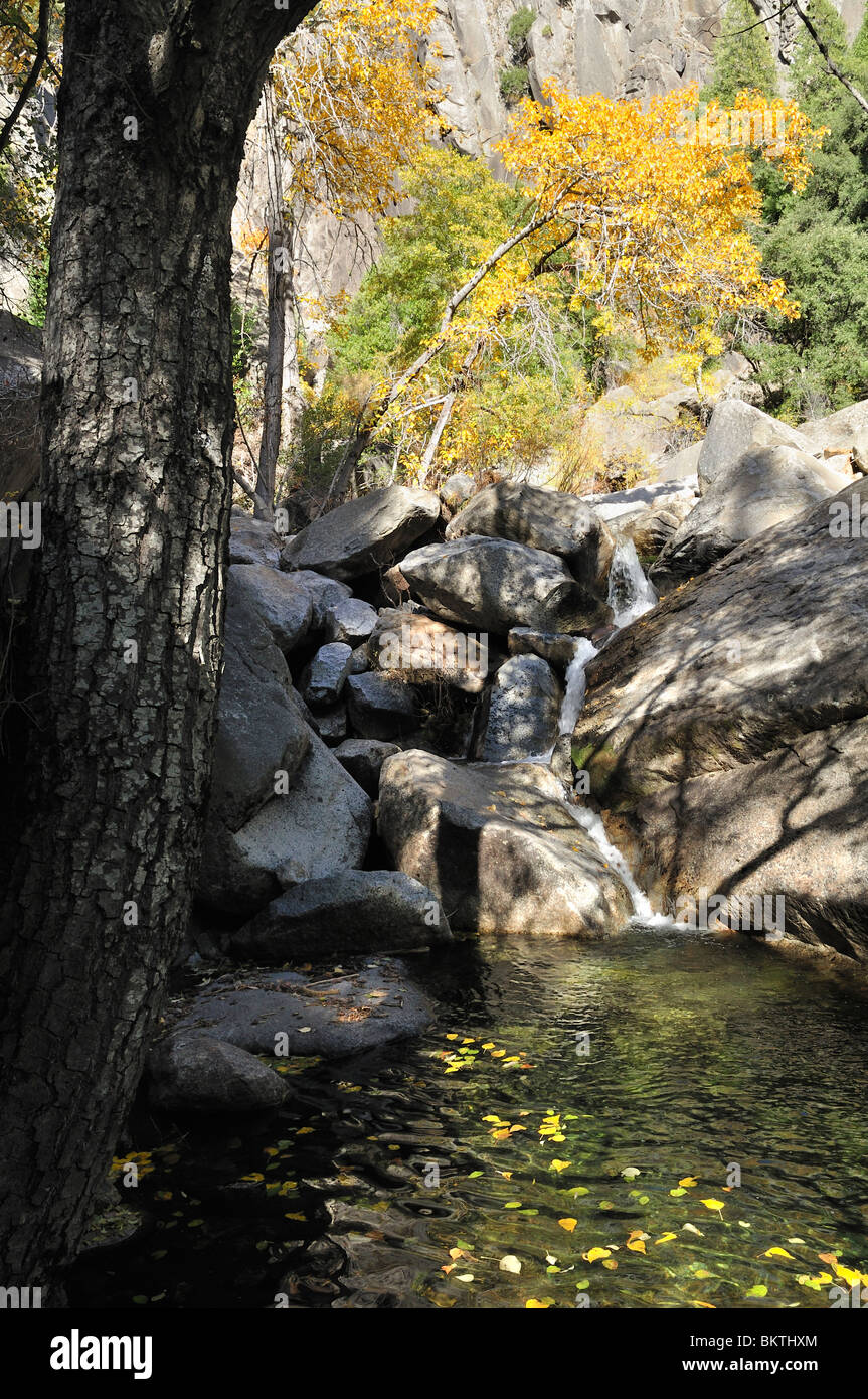 Yosemite water fall hi-res stock photography and images - Alamy