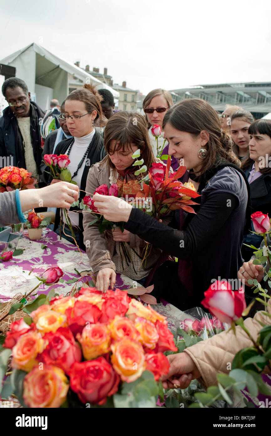Roses trade fair hi-res stock photography and images - Alamy