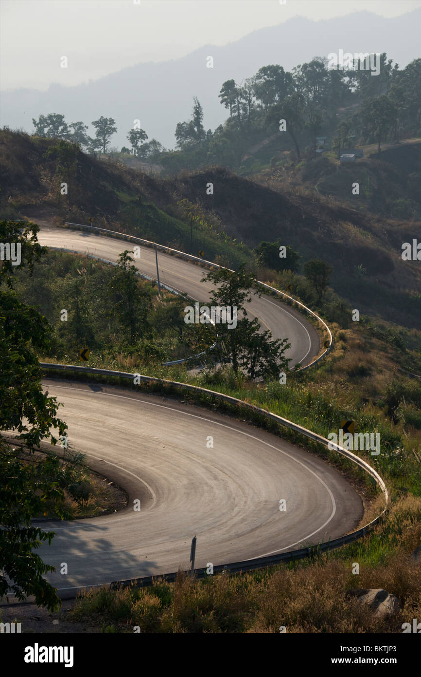 Concentric curves hi-res stock photography and images - Alamy