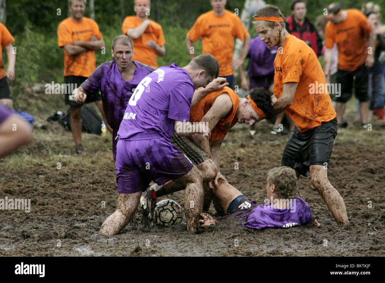 Falling In Mud Stock Photos & Falling In Mud Stock Images - Alamy