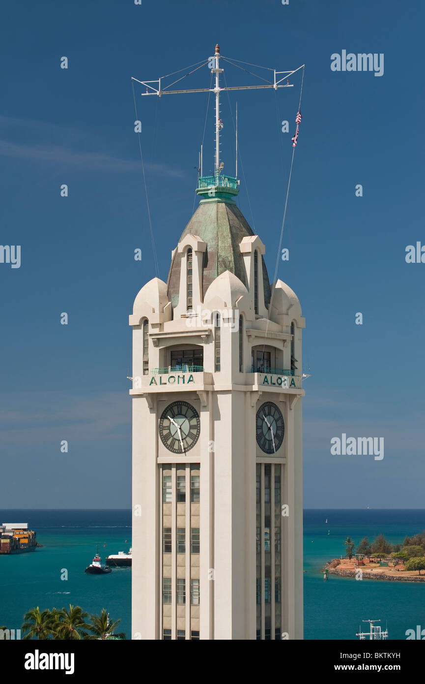 Hawaii aloha tower hi-res stock photography and images - Alamy