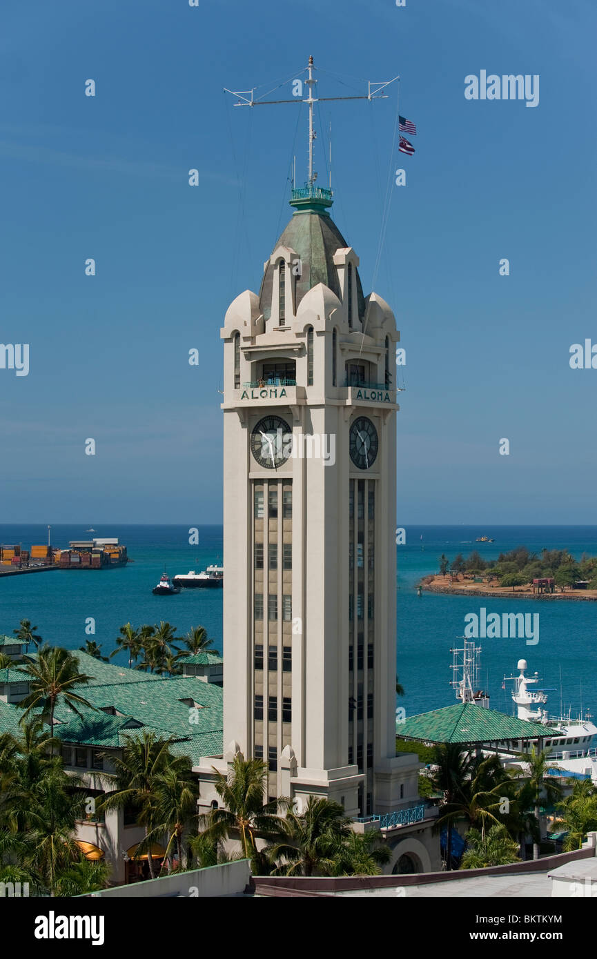 Aloha tower hi-res stock photography and images - Alamy