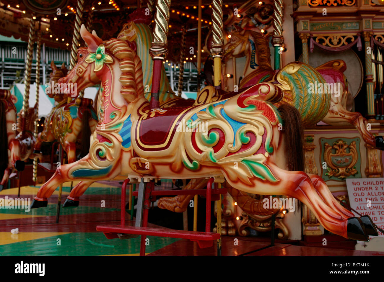 19th century steam powered carousel hi-res stock photography and images ...