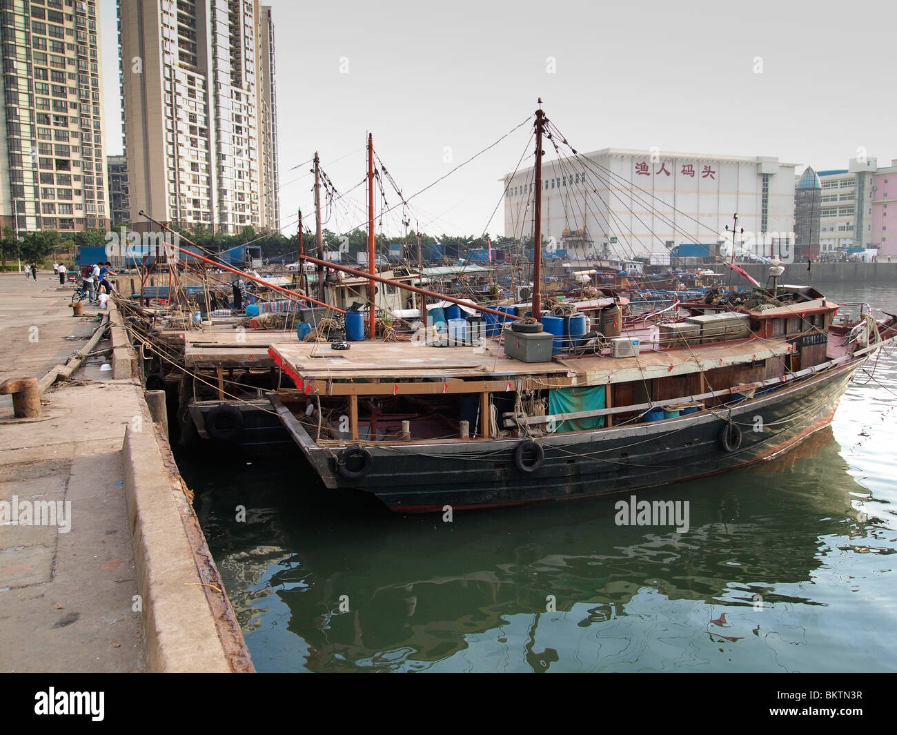 Shekou china hi-res stock photography and images - Alamy