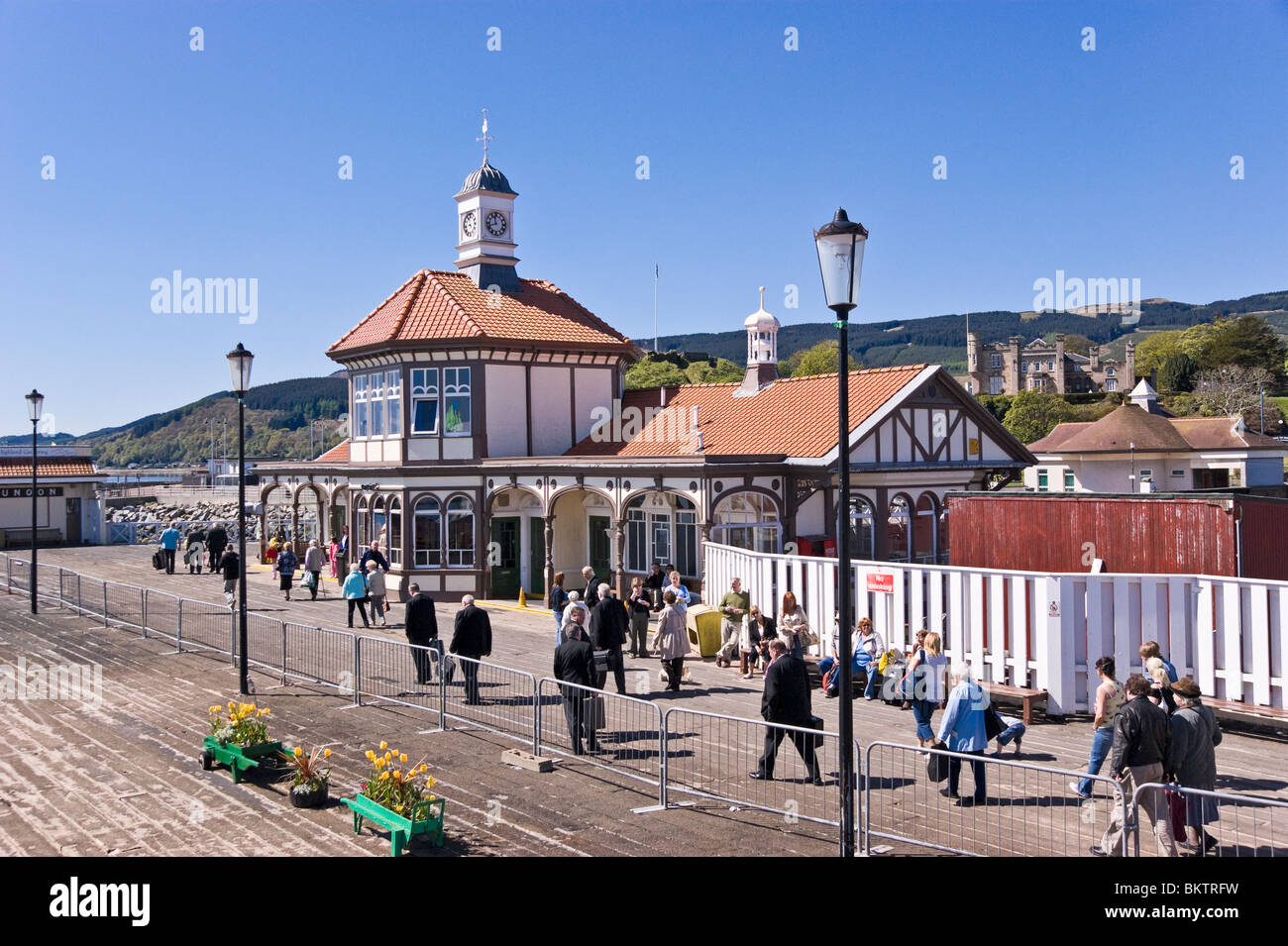 Dunoon pier building scotland hi-res stock photography and images - Alamy