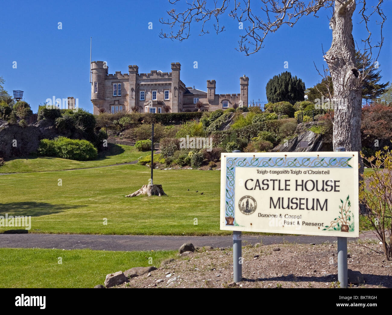 Dunoon castle hi-res stock photography and images - Alamy