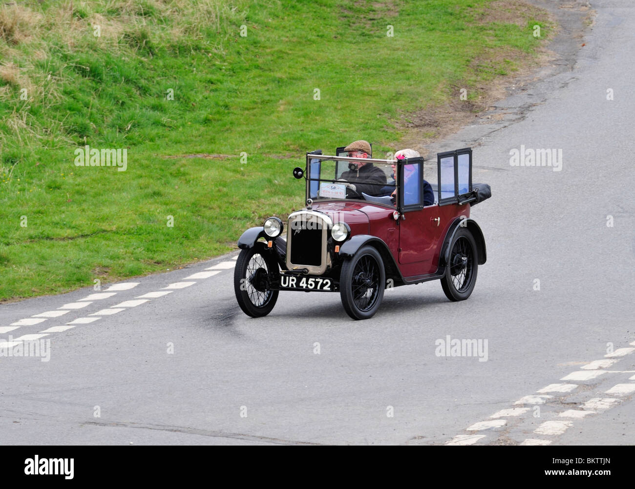 AUSTIN 7 TOURER ON THE OPEN ROAD Stock Photo - Alamy