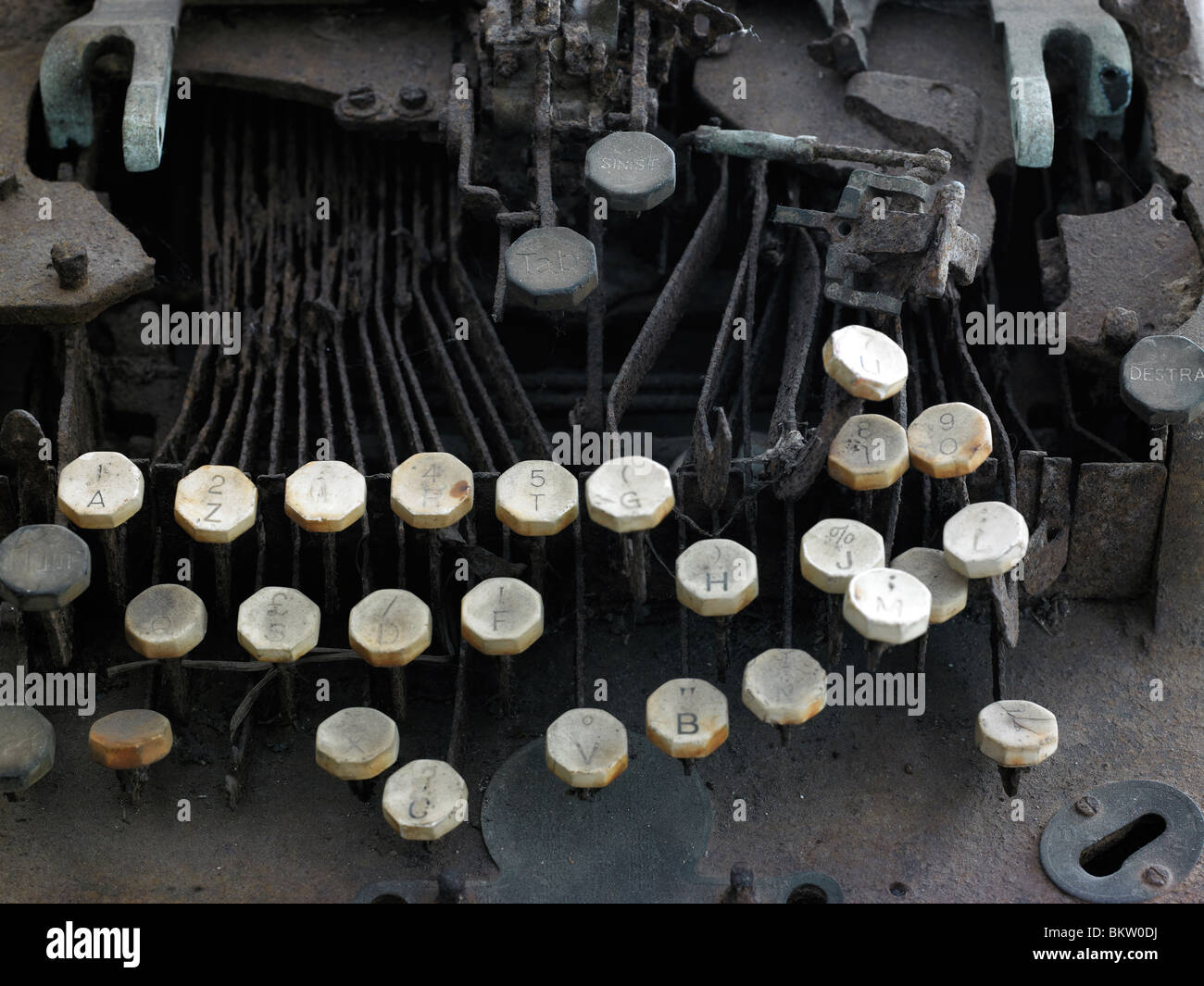 old and damaged typewriter Stock Photo - Alamy