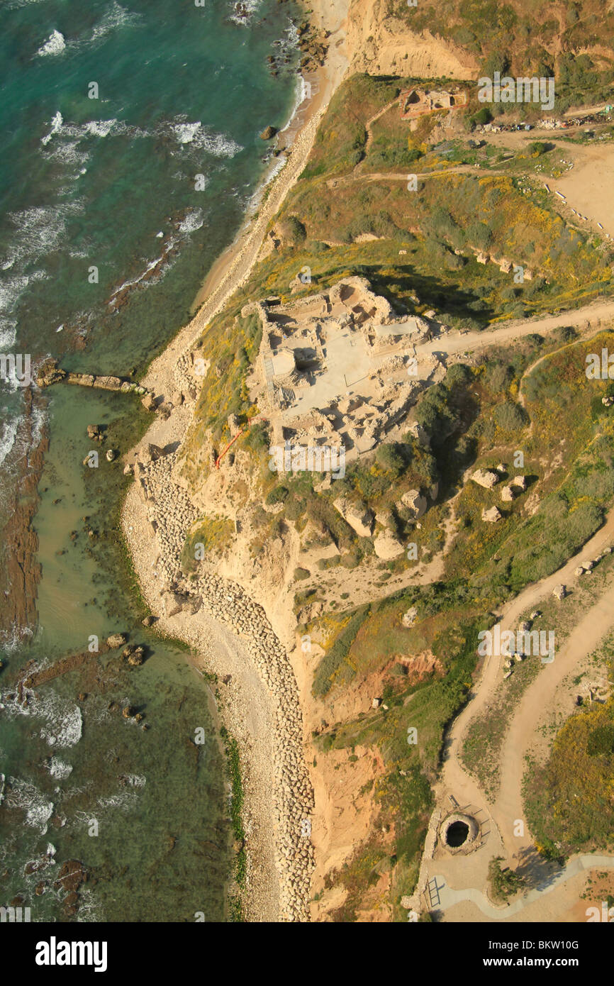 Israel, Sharon region, ruins of the Crusader fortress Arsur at ...