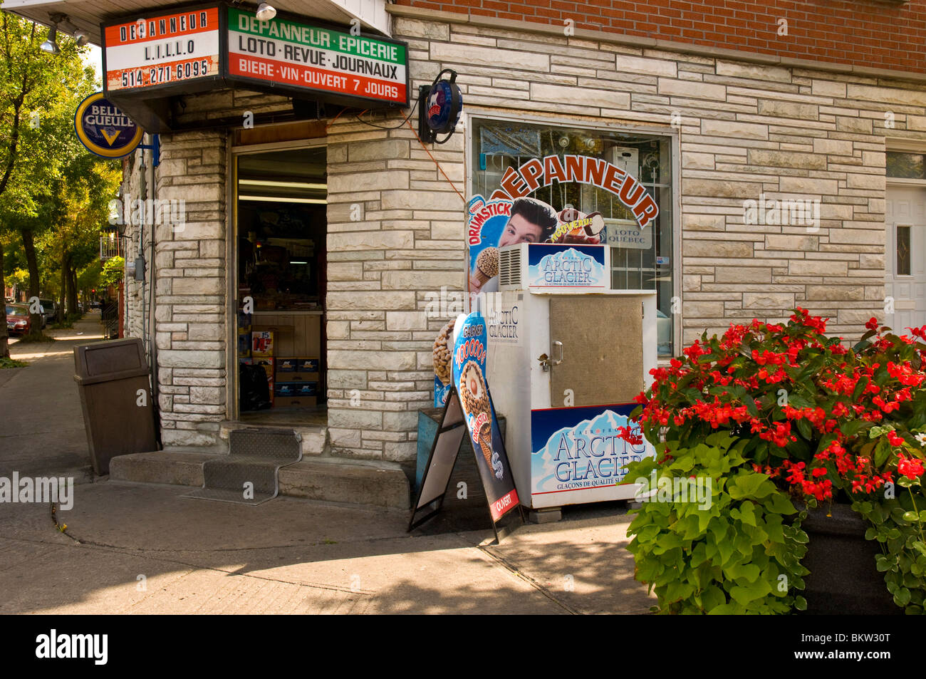 Little Italy corner store Dante street Montreal Stock Photo - Alamy