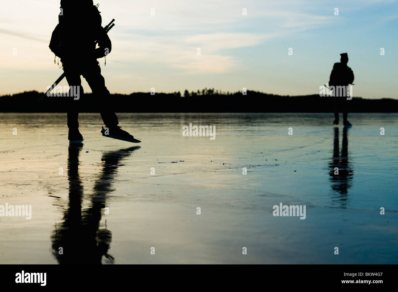 Long distance ice skaters hi-res stock photography and images - Alamy