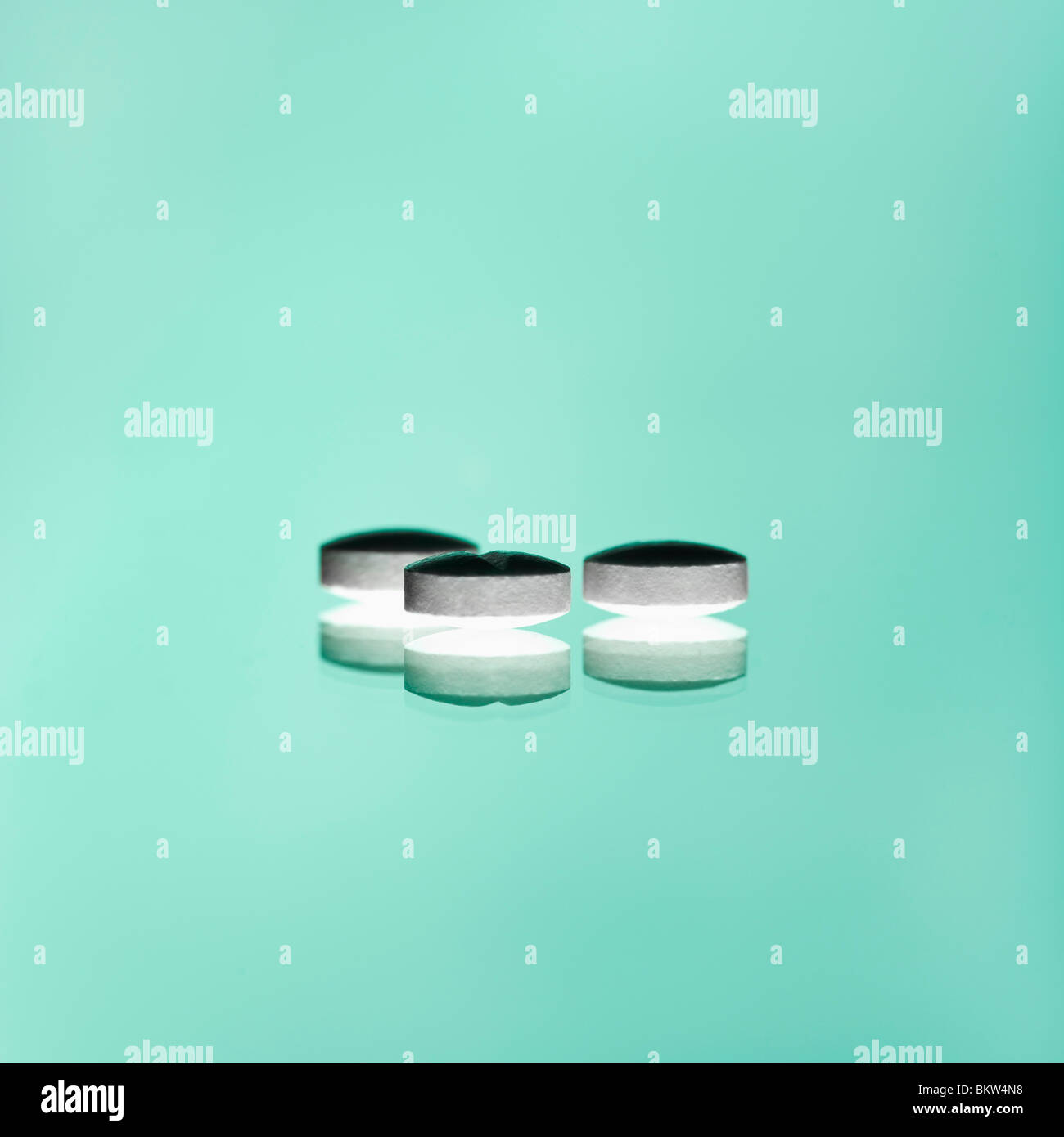 Mint tablets hi-res stock photography and images - Alamy