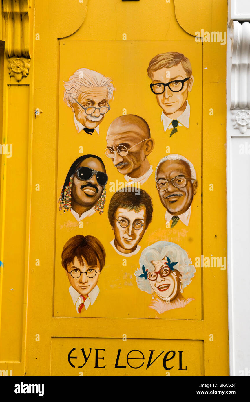 Famous People With Glasses