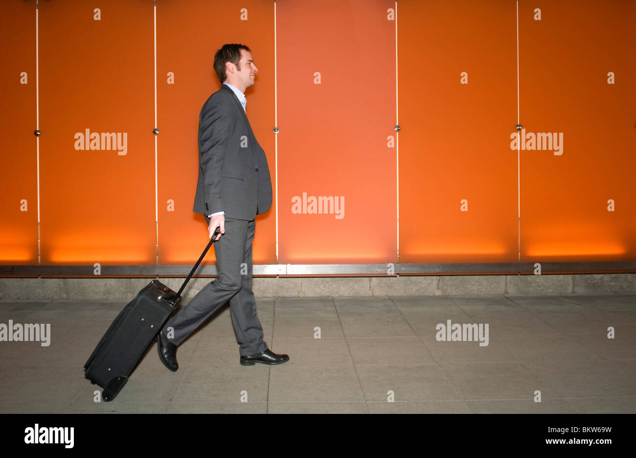 Flying suitcase hi-res stock photography and images - Alamy