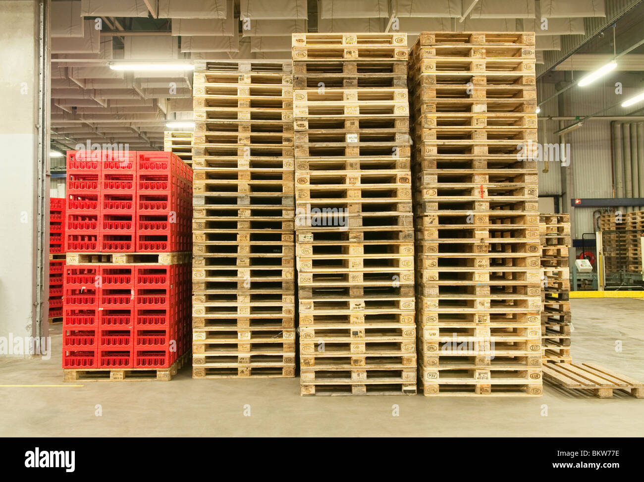 Storage piles hi-res stock photography and images - Alamy