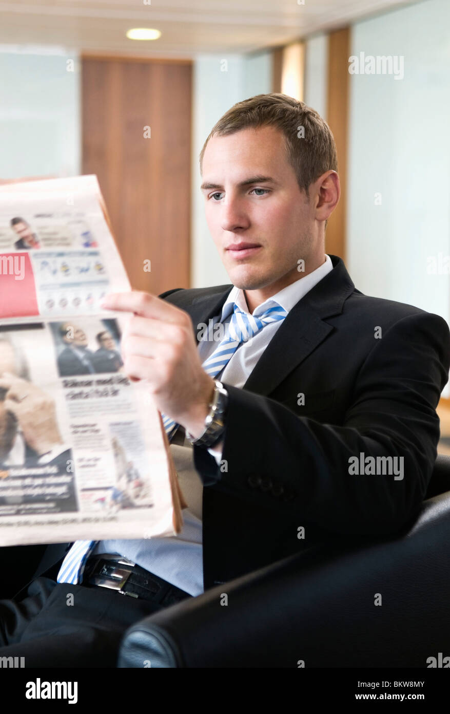 Newspaper conference hi-res stock photography and images - Alamy