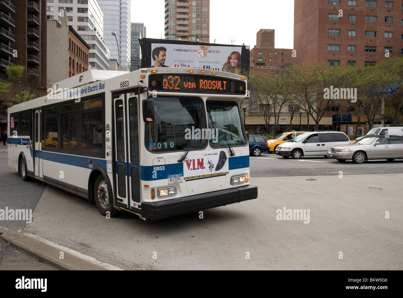 Q32 bus queensboro bridge hi-res stock photography and images - Alamy