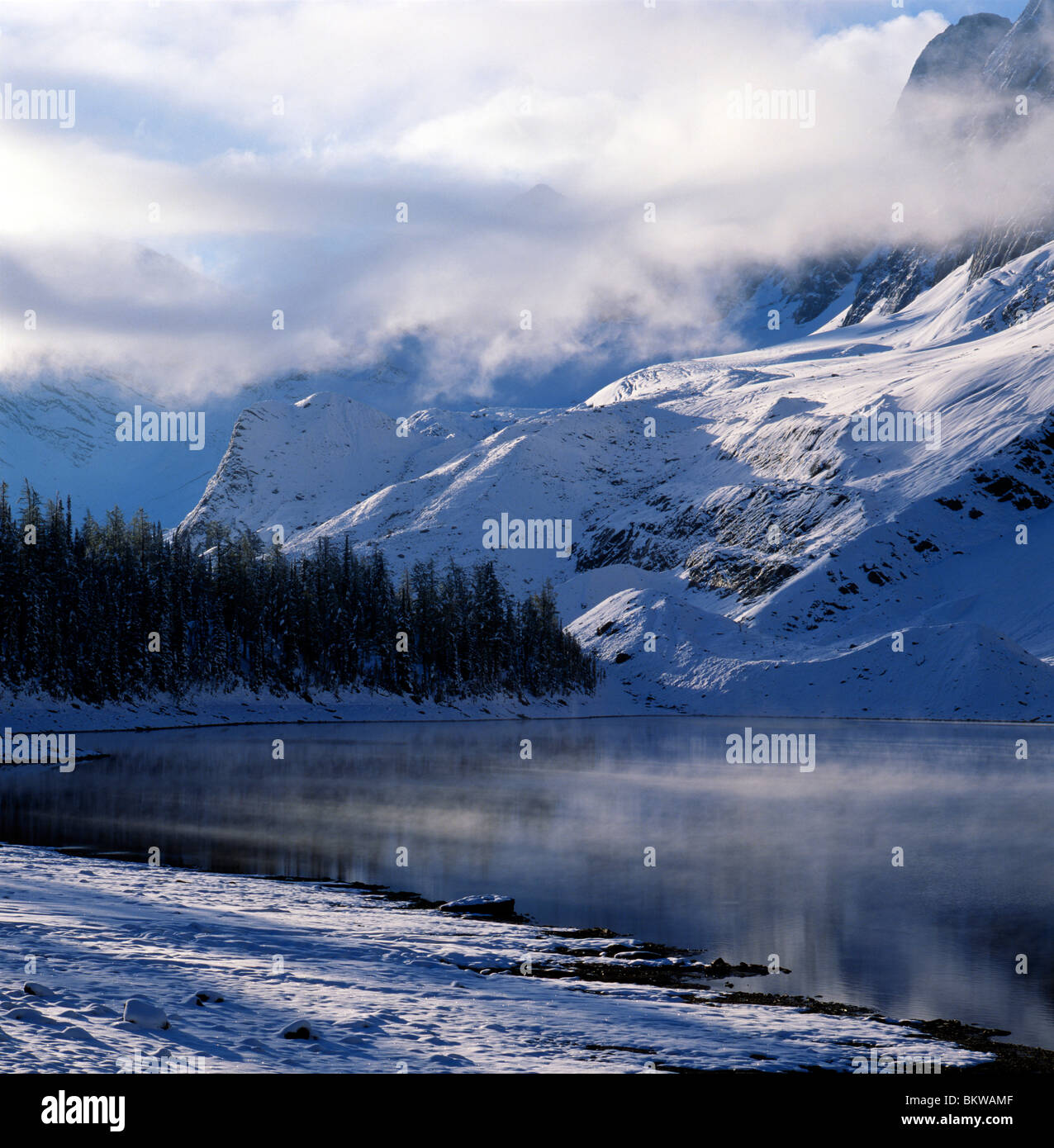 Fresh September snow dusts Floe Lake and the Continental Divide ...