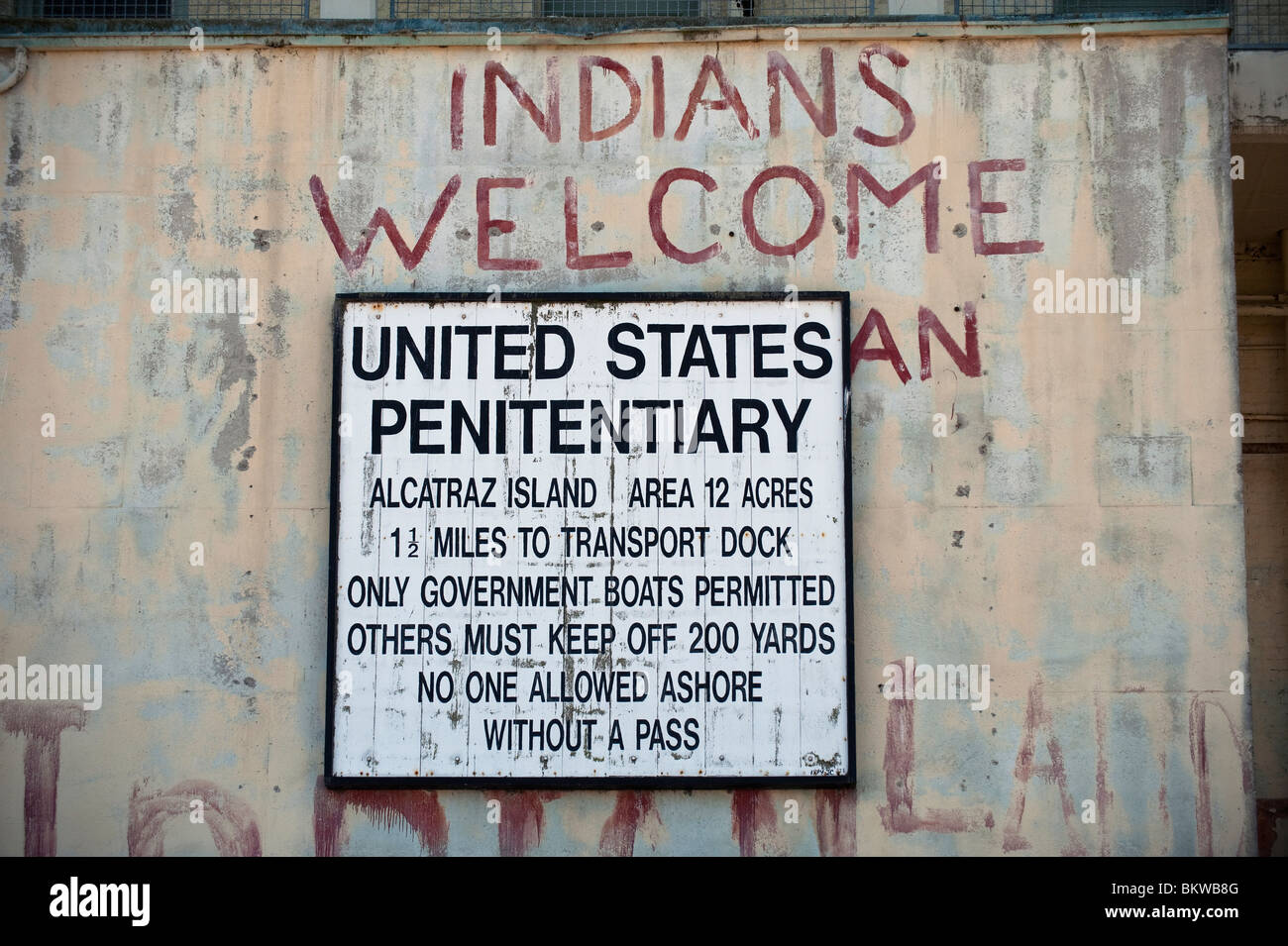Alcatraz prison sign hi-res stock photography and images - Alamy