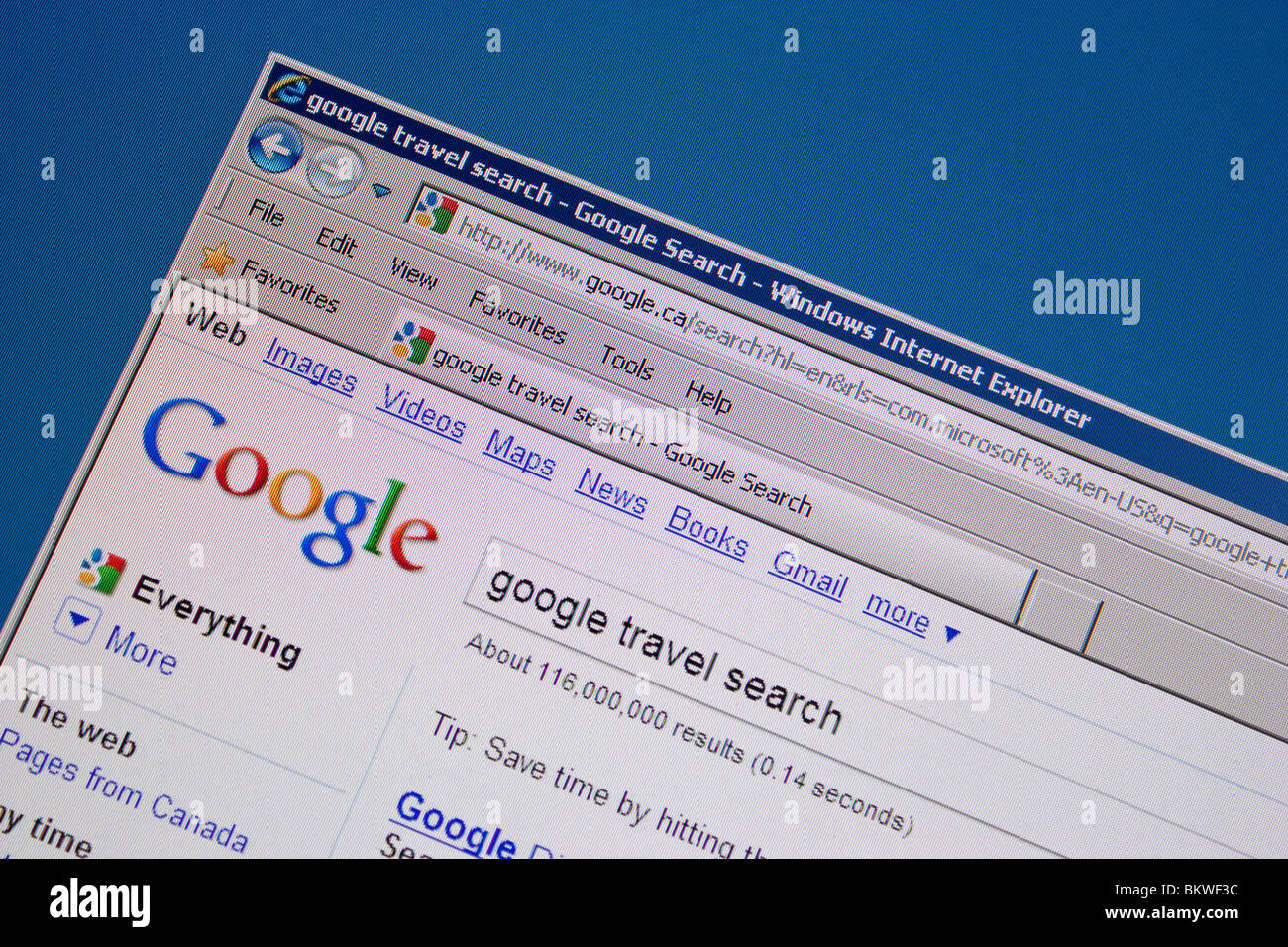 google travel search computer screen Stock Photo - Alamy