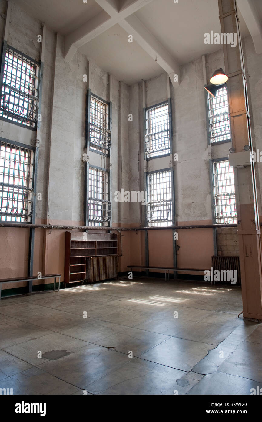 The Library in Alcatraz Island Prison or "The Rock", San Francisco Bay ...