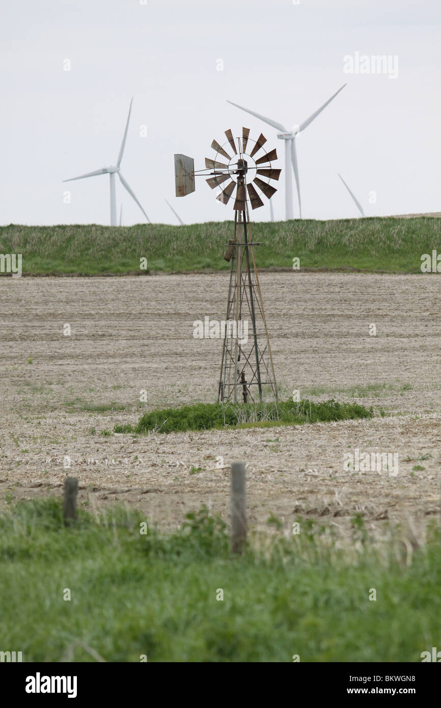 Antique generator hi-res stock photography and images - Alamy