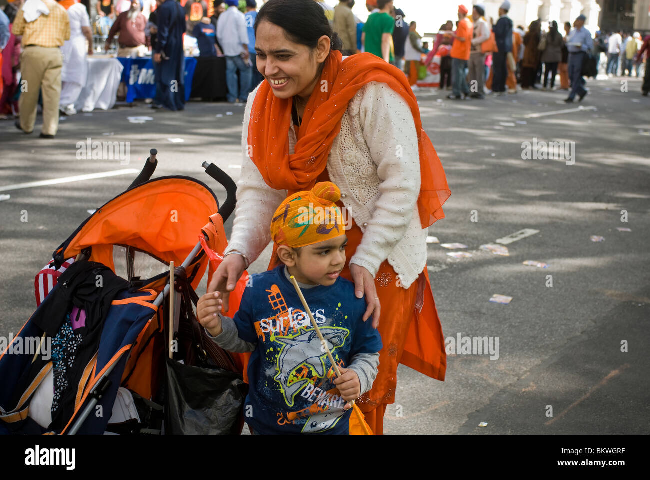 Thousands watch and participate in the 23rd Annual Sikh Day Parade in ...