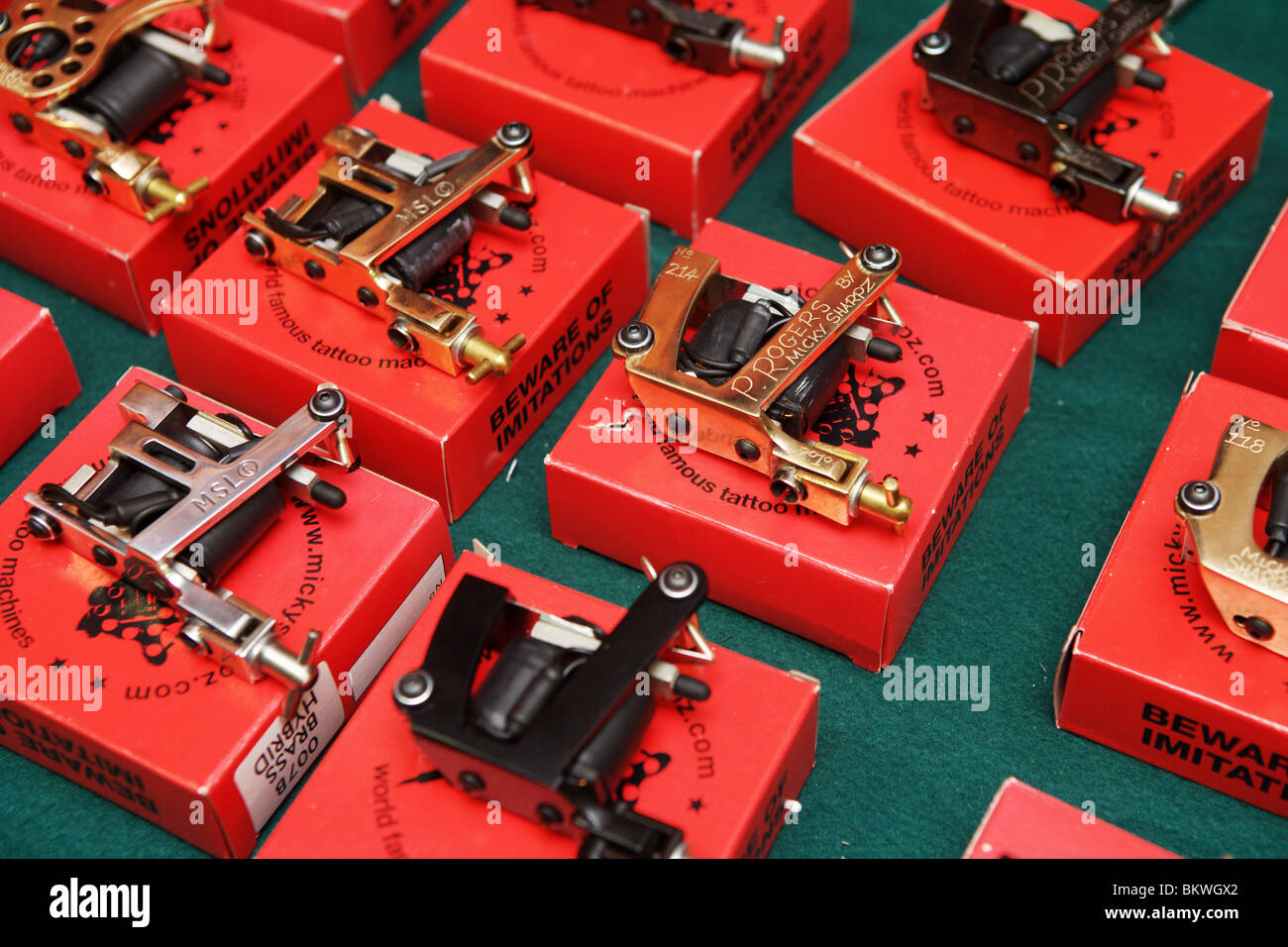 Tattoo machines hi-res stock photography and images - Alamy