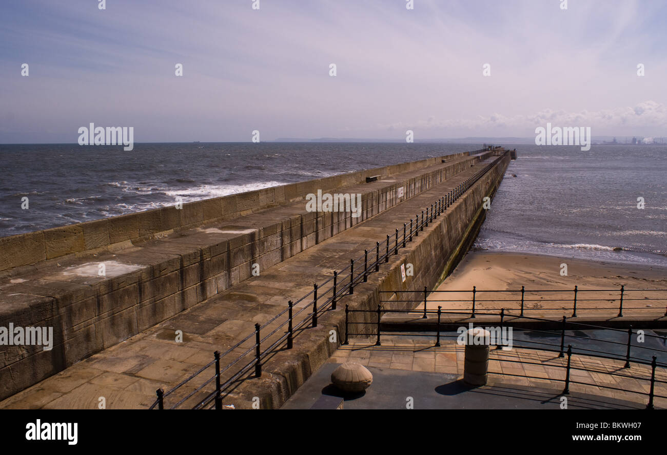 Hartlepool heugh breakwater pier hi-res stock photography and images ...