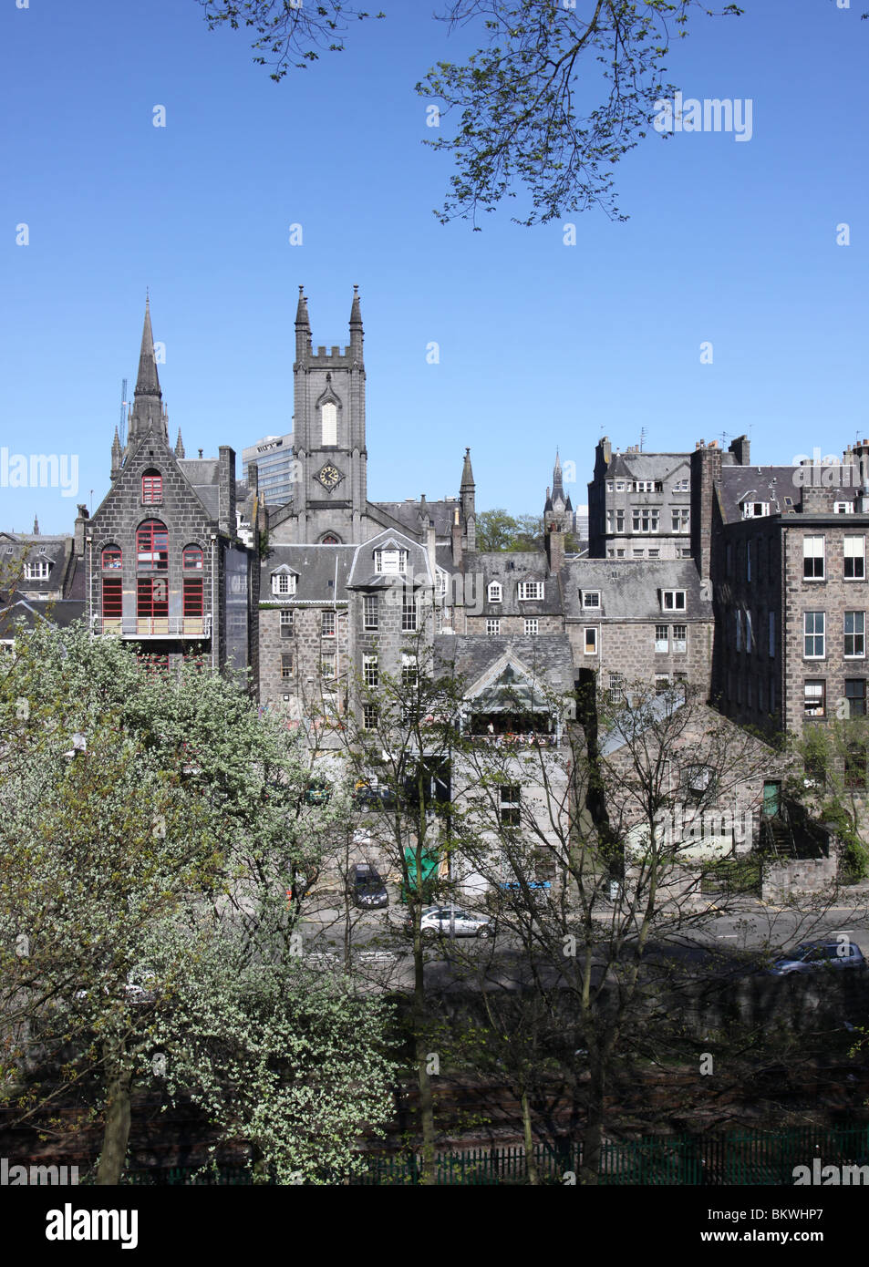 Aberdeen skyline 2010 hi-res stock photography and images - Alamy