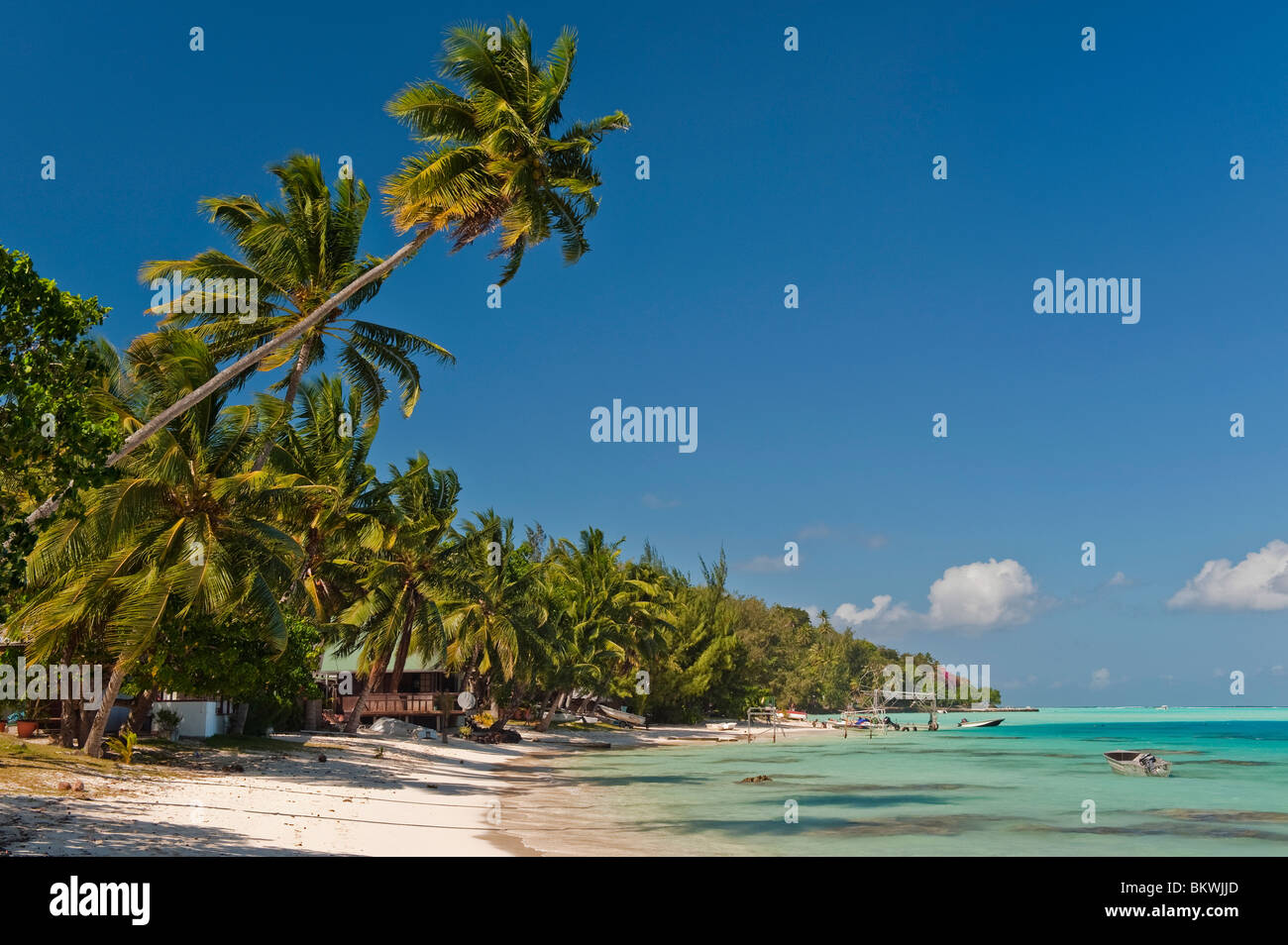 The Crystal Clear Waters and Perfect Sand of Matira Beach and Lagoon in ...