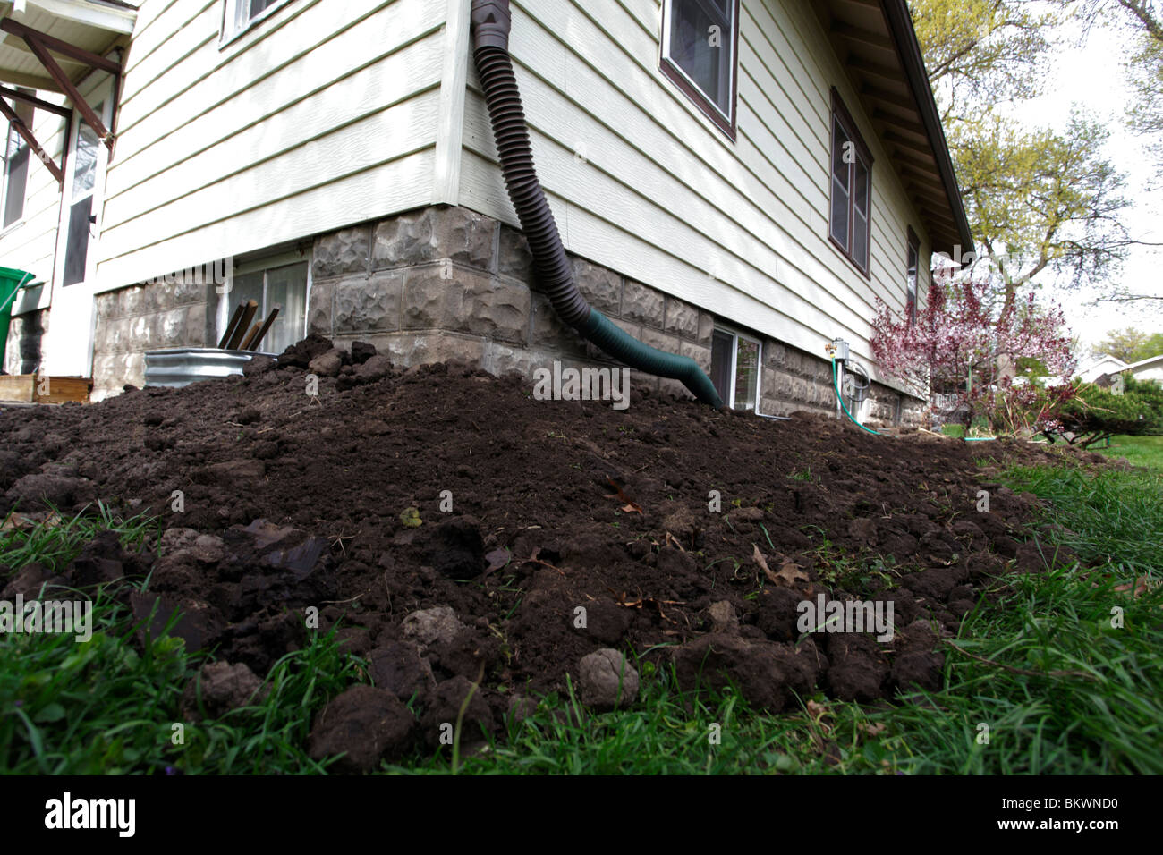 Topsoil pile hi-res stock photography and images - Alamy