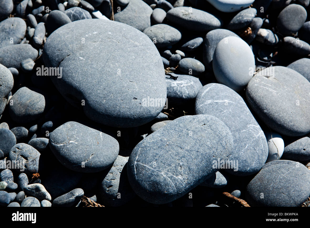 Rocks worn smooth hi-res stock photography and images - Alamy