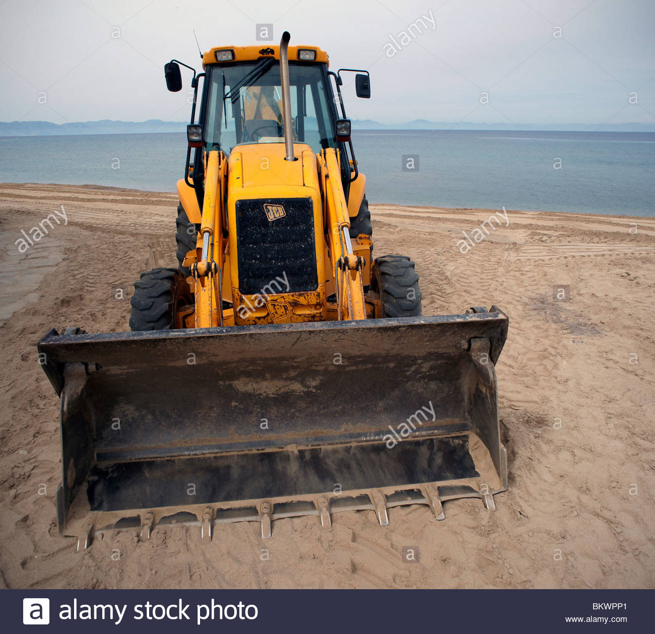 Sand Digging Workers High Resolution Stock Photography and Images - Alamy