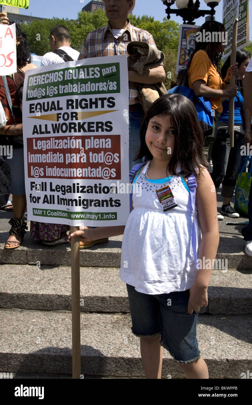 Immigration rights hi-res stock photography and images - Alamy