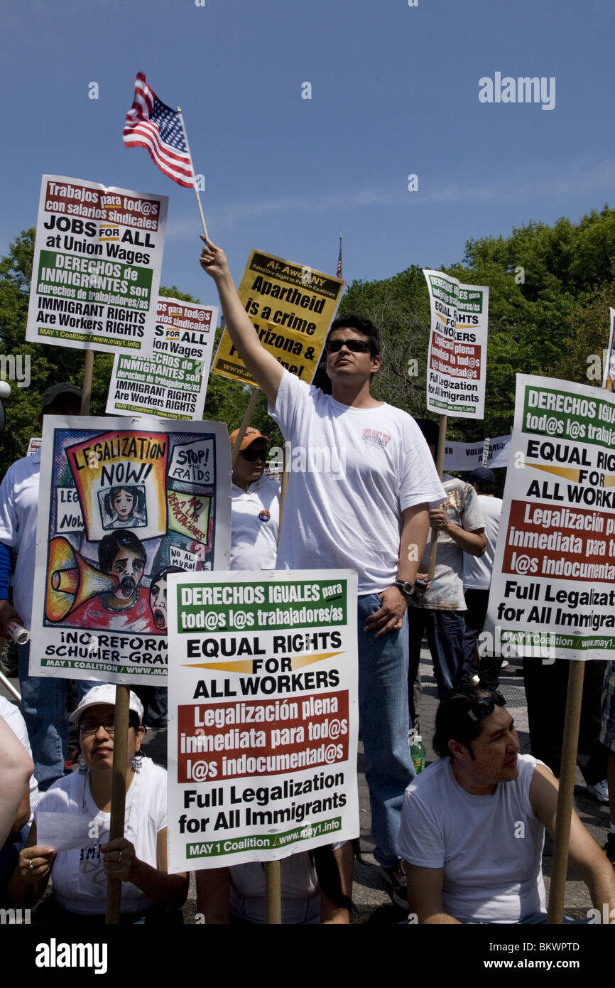 May 1, 2010: May Day rally and march for immigrant and workers rights ...
