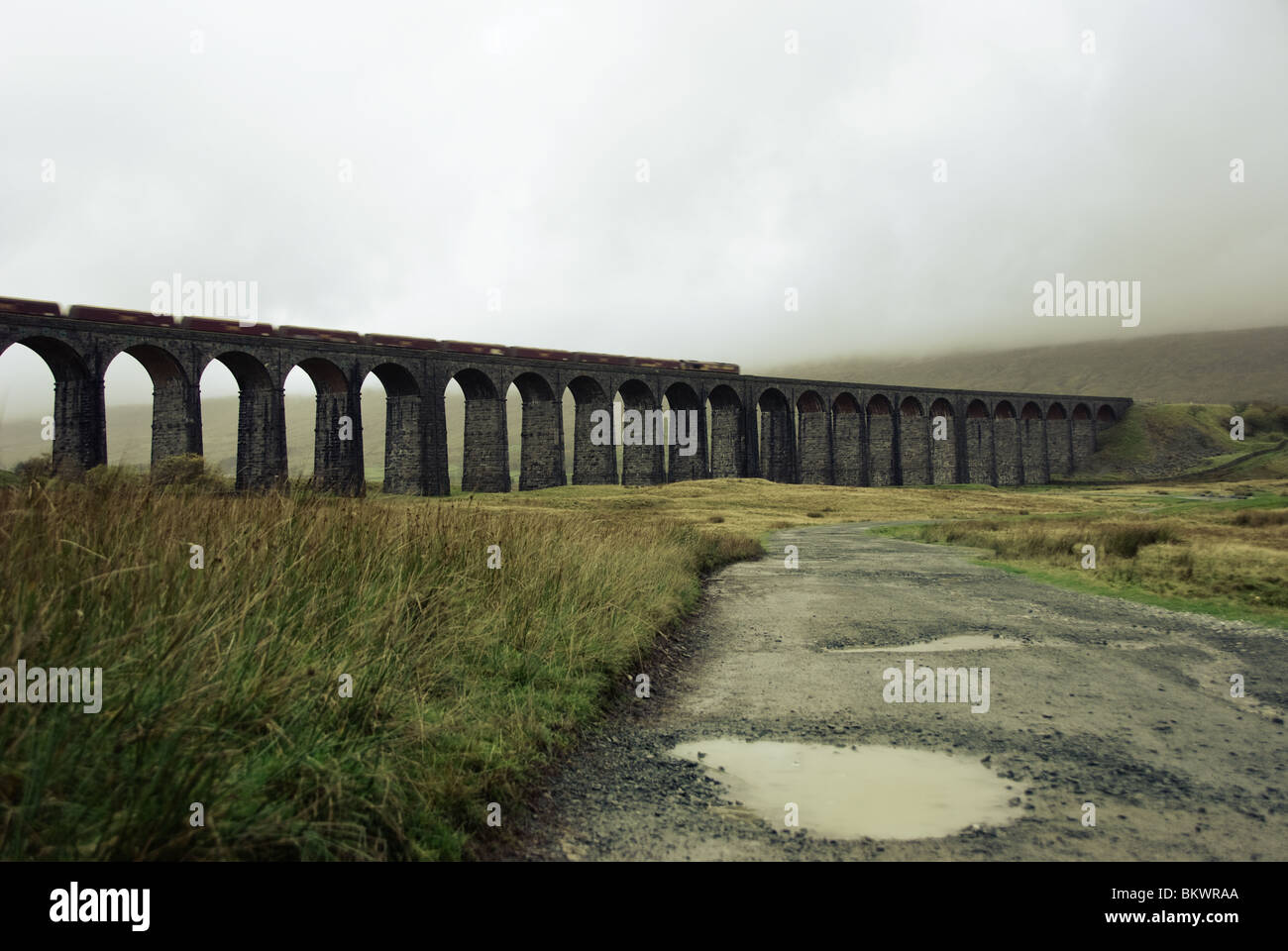 Ribblehead Viaduct Yorkshire Dales Stock Photo - Alamy