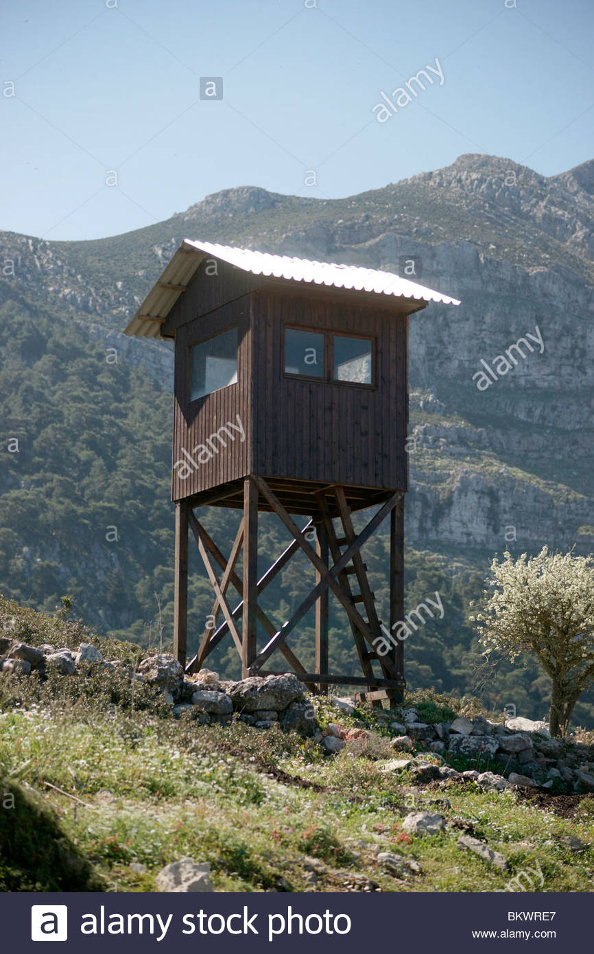 Wooden Watchtower Stock Photos & Wooden Watchtower Stock Images - Alamy