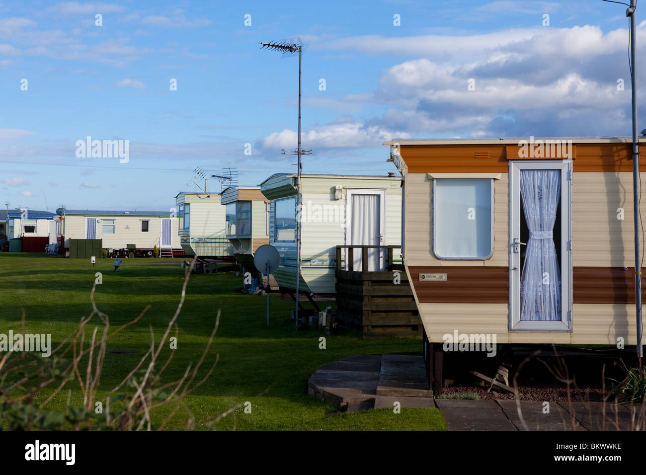 A row of static caravans Stock Photo - Alamy