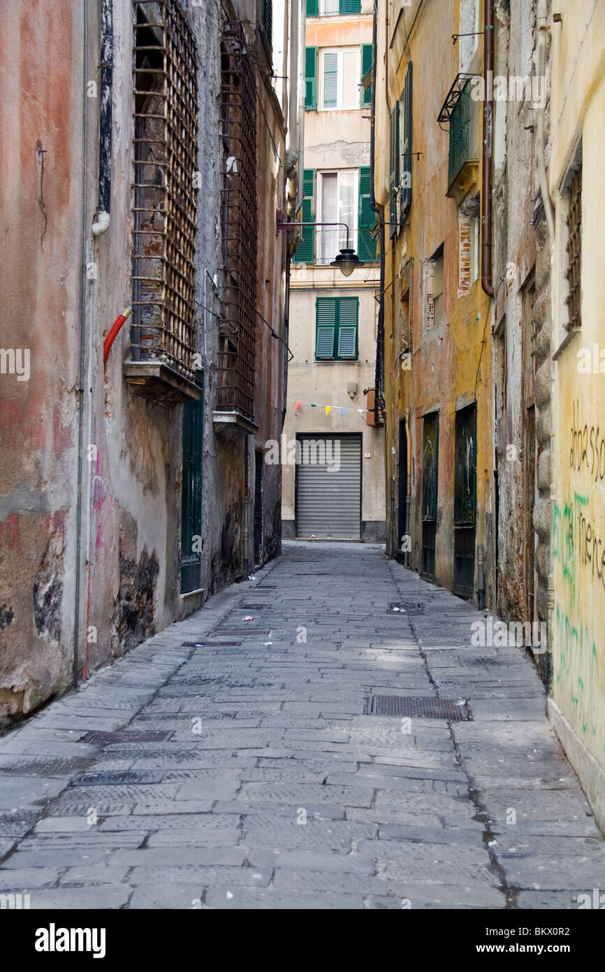 Old town lane genoa italy hi-res stock photography and images - Alamy