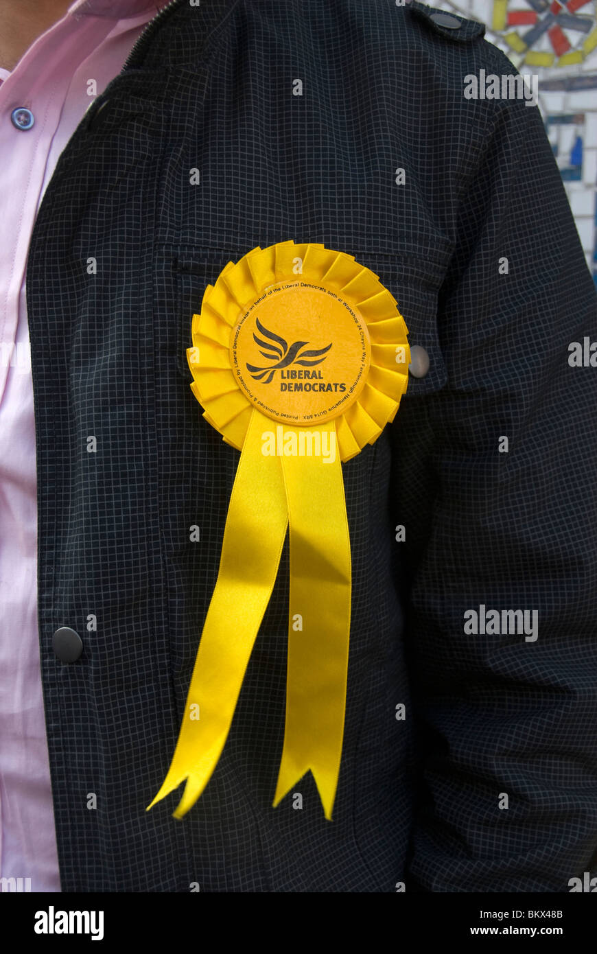 Rosette ribbon hi-res stock photography and images - Alamy