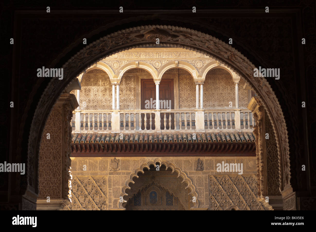Inside of an arch hi-res stock photography and images - Alamy